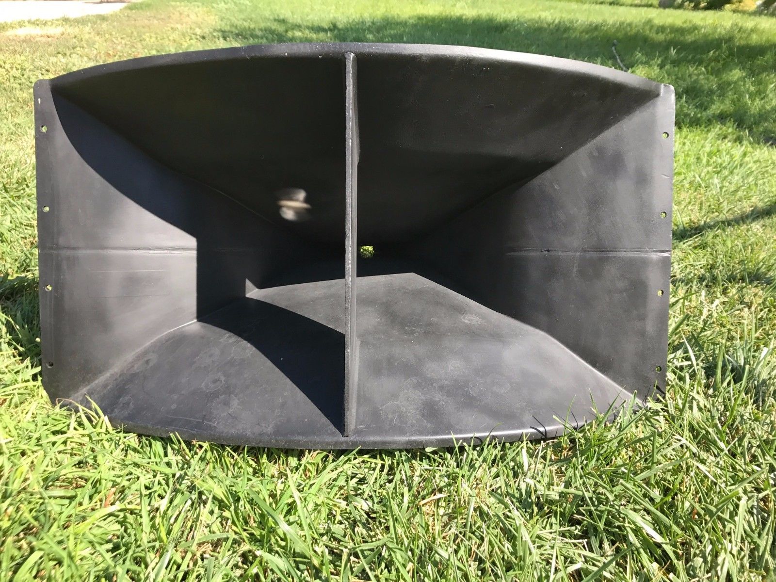 EV HR 6040 Long Throw Horn - 60x40 degrees Horn Pattern w/out Driver
